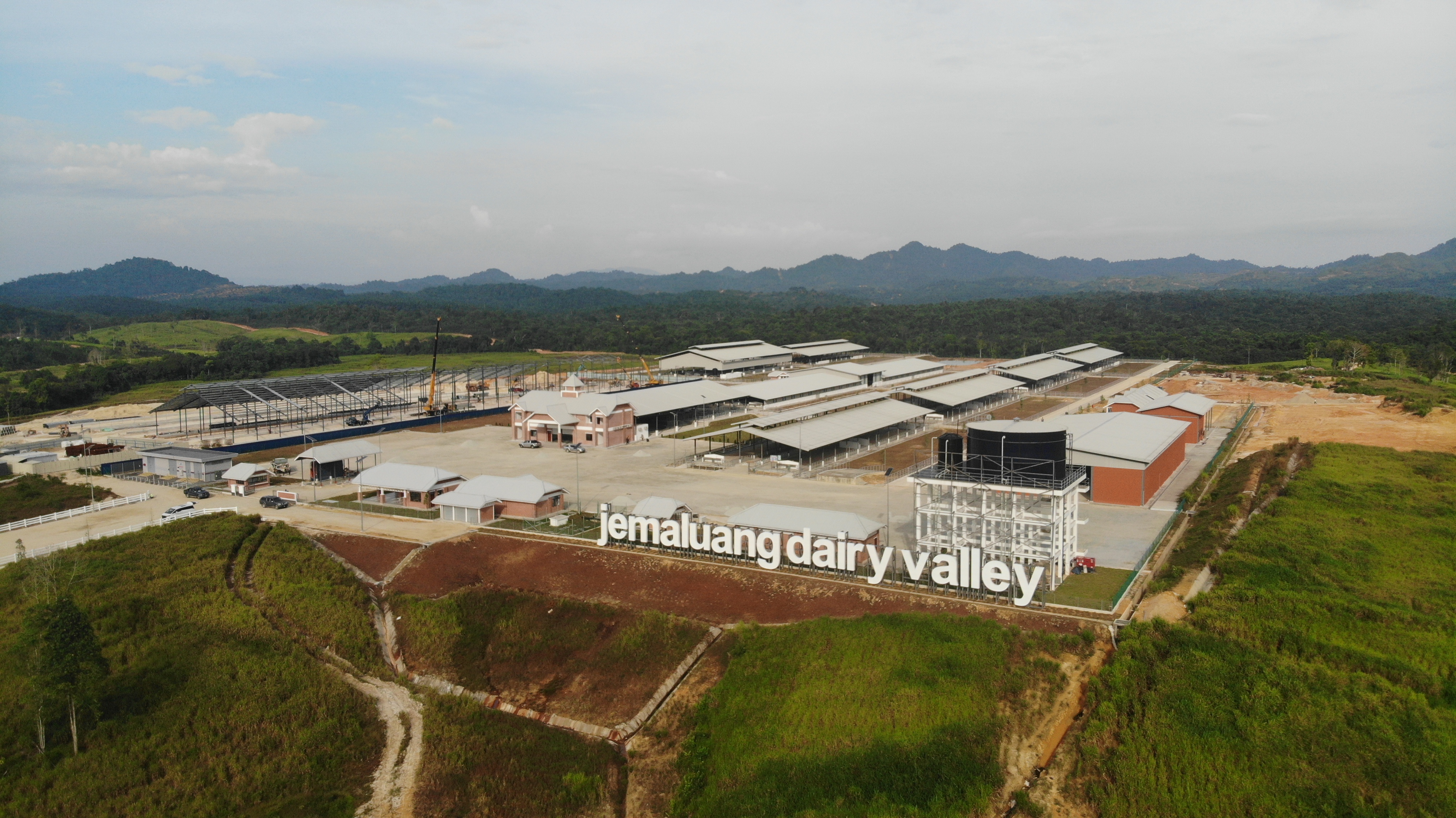 Jemaluang Dairy Valley, Johor | Saga Group